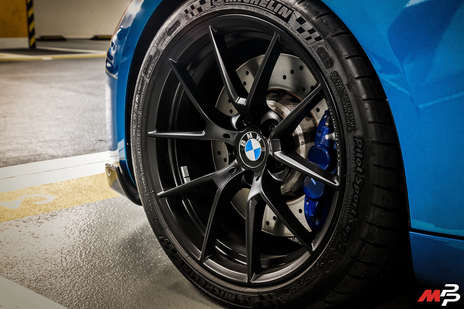 Jantes BMW M4 CS Preto Brilhante 19 5x120 – Stance Island